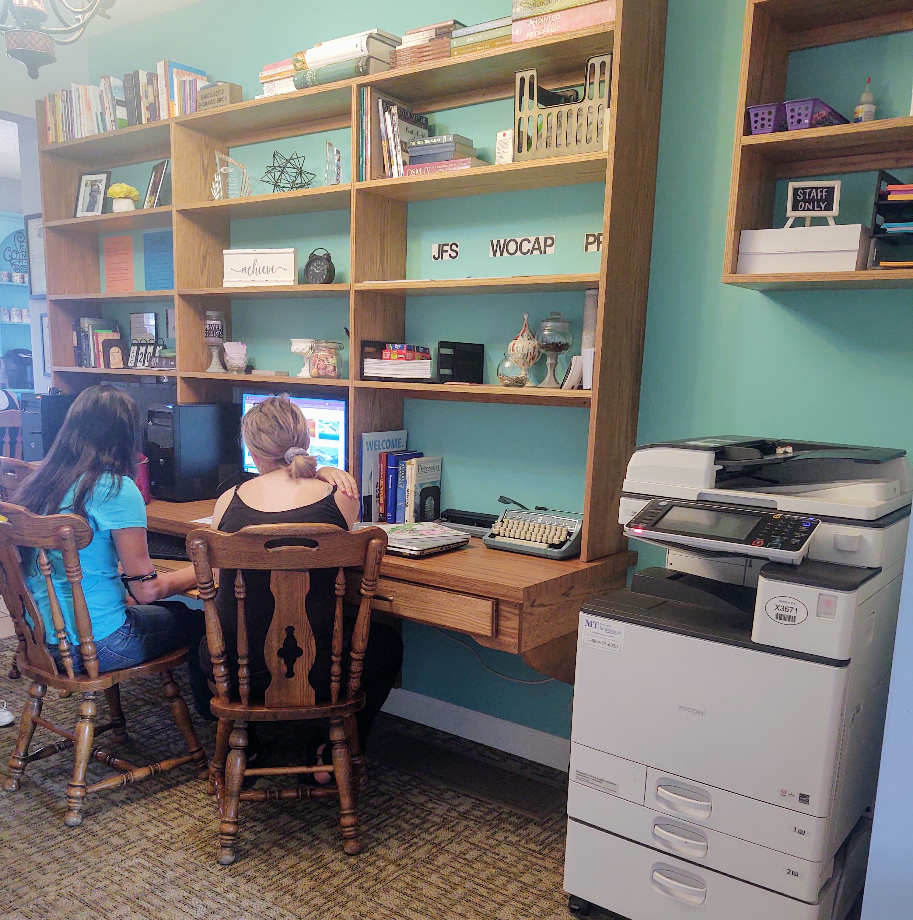 Guiding Light Home – Guiding Light